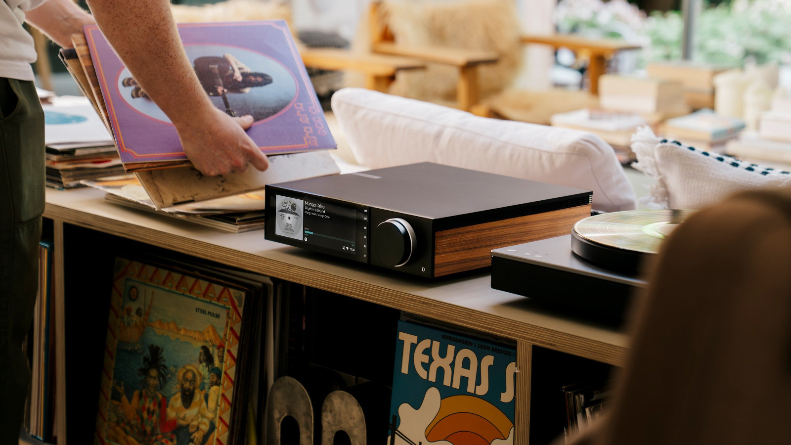 Cambridge Streaming Amplifier Evo 150 SE – Best of High End