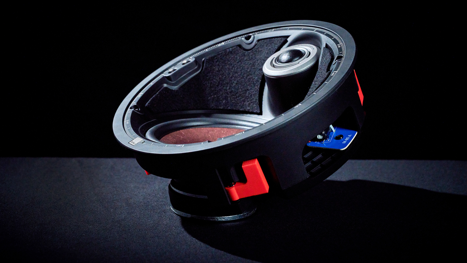 Dali Phantom M-80 A in-ceiling speaker and CI AMP-4750 – Best of High End